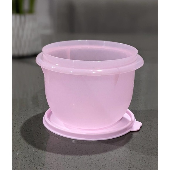 Tupperware | Kitchen | Tupperware Classic Mixing Bowl 4 Cups Pink ...